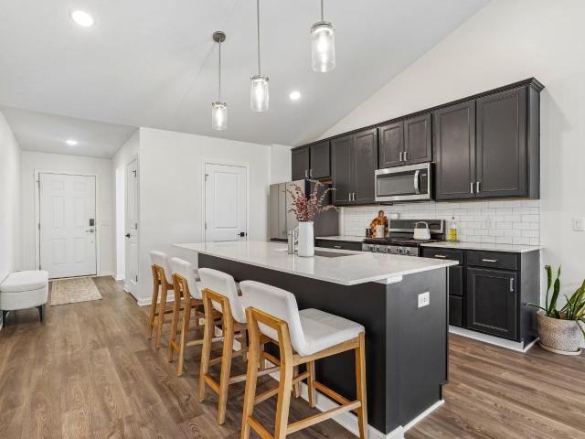 1066 Meadow Lane