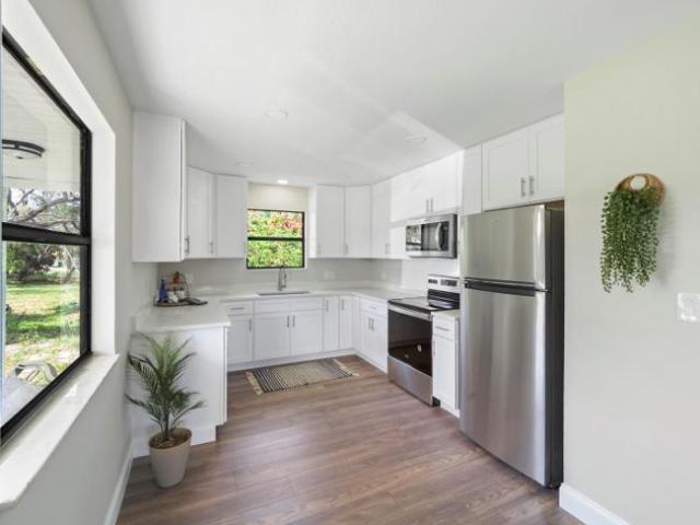 1066 Coleman St, Melbourne, FL 32935