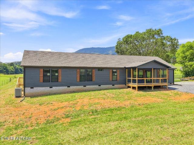 1066 English Mountain Rd