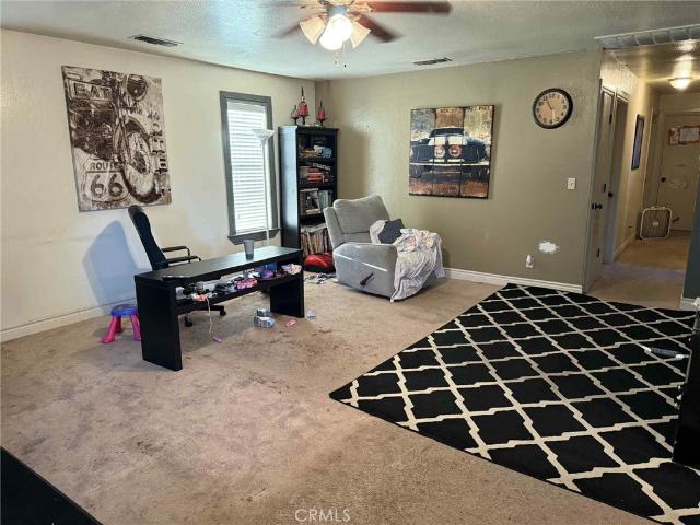 1066 Plumas Ave