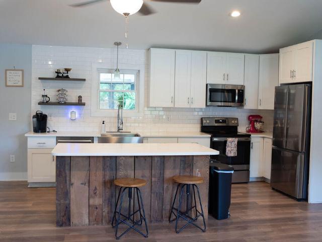 1066 S Third St, Mebane, NC 27302 | MLS #10159