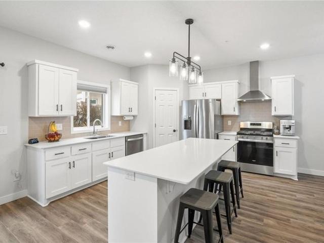 1066 th St NE, Otsego, MN 55301