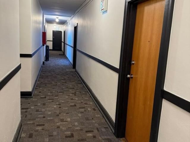 1066 W Berwyn Studio Apartment for Rent at 5309 N Winthrop Ave, Chicago, IL 60640 Edgewater