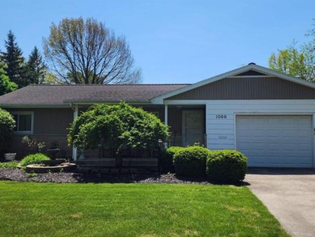 1066 W Water St, Berne, IN 46711