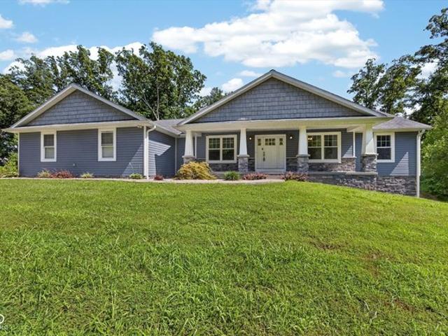 10675 W Andry Ln, Birdseye, IN 47513