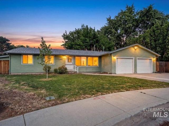 10675 W Cranberry Ct, Boise, ID 83717