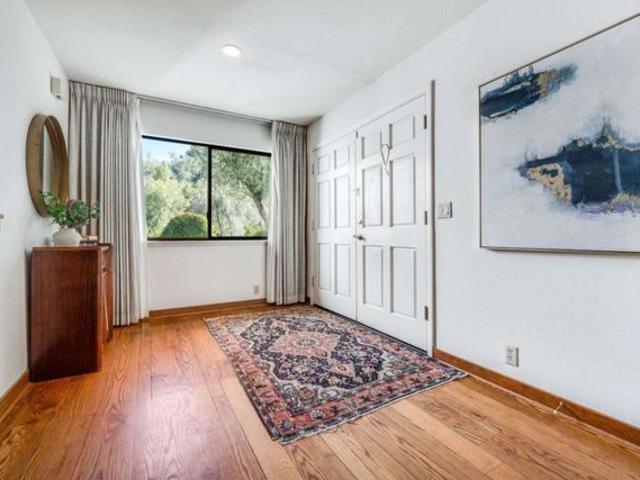 10675 Clubhouse Lane