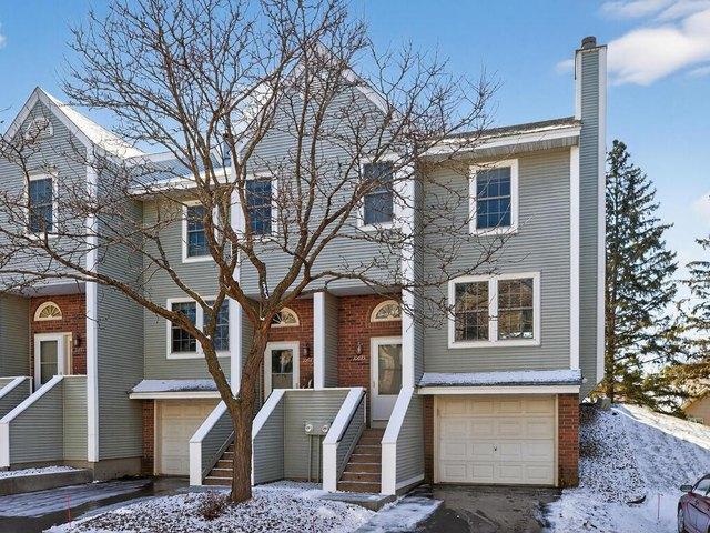 10675 Sherman Dr, Eden Prairie, MN 55347