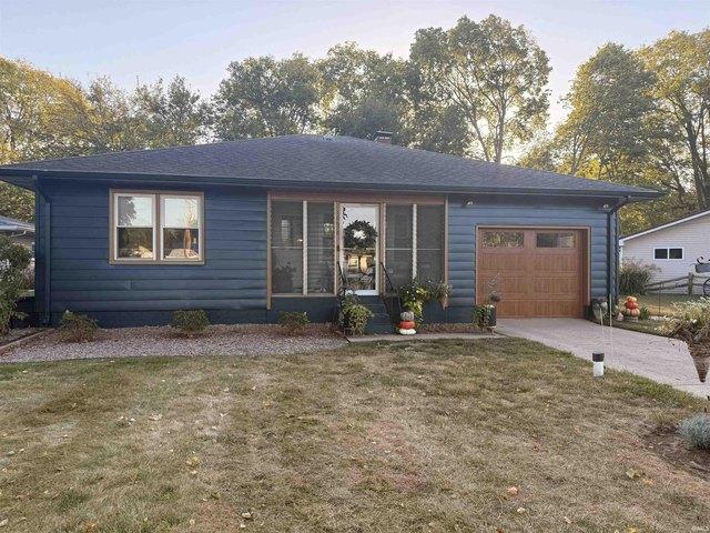 10678 N Brown St, Syracuse, IN 46567