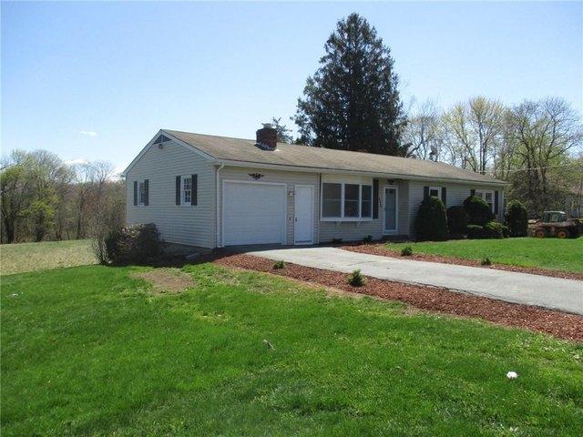 1067 Bark St, Swansea, MA 02777