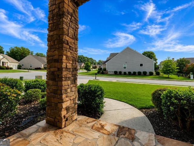 1067 Creekwood Circle