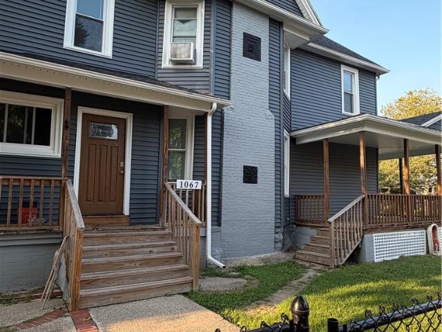 1067 Dewey Avenue