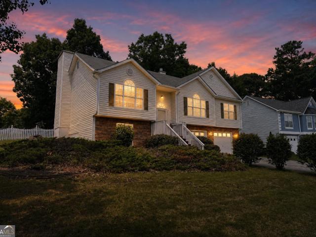 10683 Redbud Lane