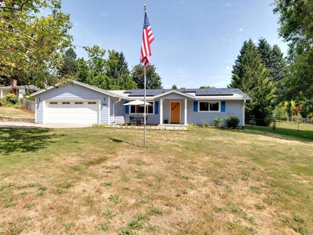 10680 SE Melita Dr, Happy Valley, OR 97086