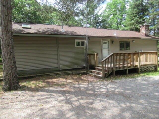 10681 Pines Trl, Roscommon, MI 48653