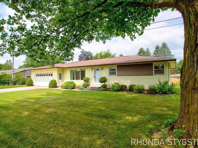 10687 Riley St, Zeeland, MI 49464