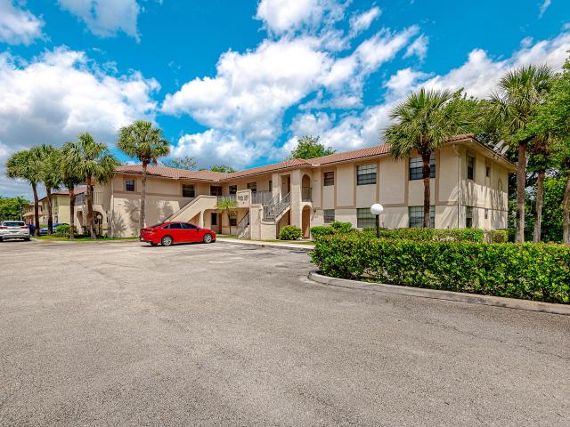 10687 Royal Palm Blvd, Coral Springs, FL 33065 | MLS #B26023