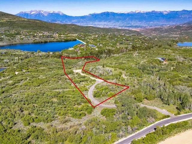 10688 E Lake Creek Rd, Heber City, UT 84032