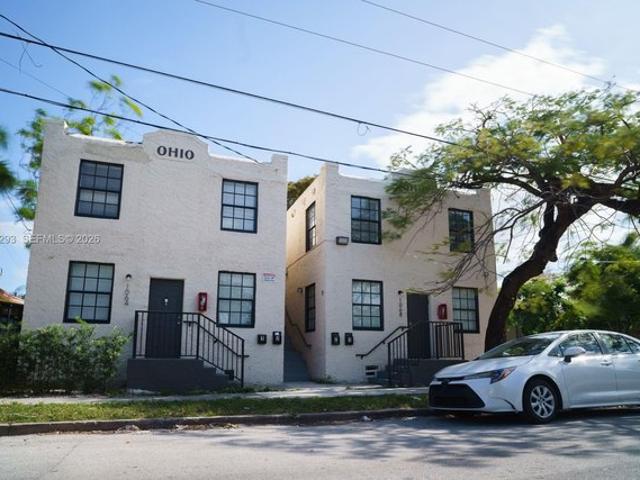 1068 NW 5th St, Miami, FL 33128