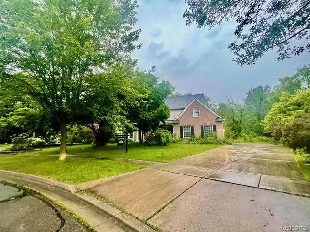1068 ARBORETUM CT, SALINE, MI 48176 Single Family Residence Fo.