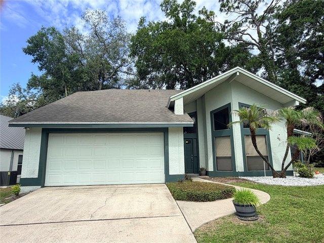 1068 Cottonwood Ct, Apopka, FL 32712
