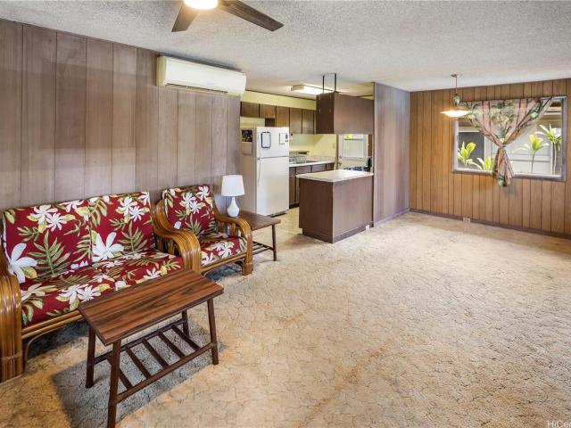 1068 Kinau St, Unit D, Honolulu, HI 96814 | MLS #202607 | Compass