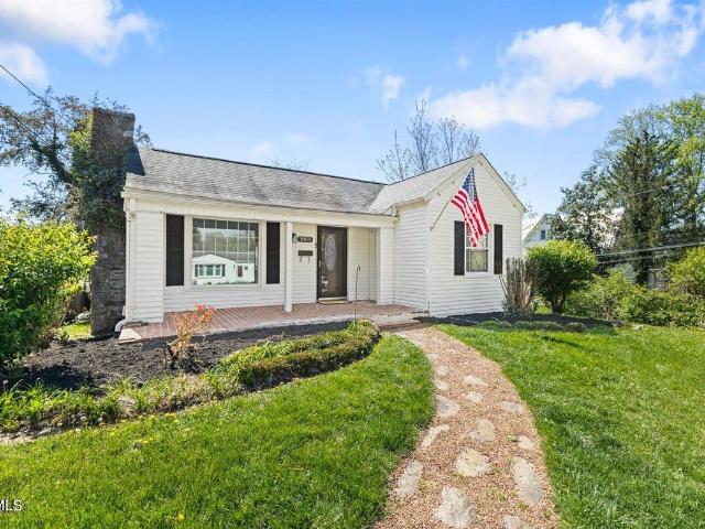 1068 Prospect Avenue
