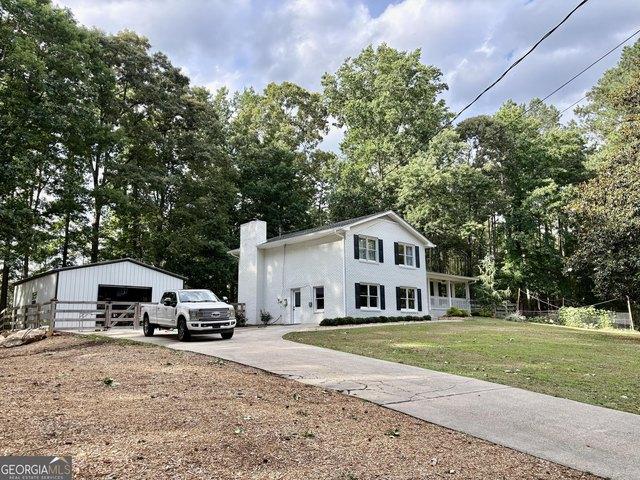 1068 Riverside Rd, Sugar Hill, GA 30518