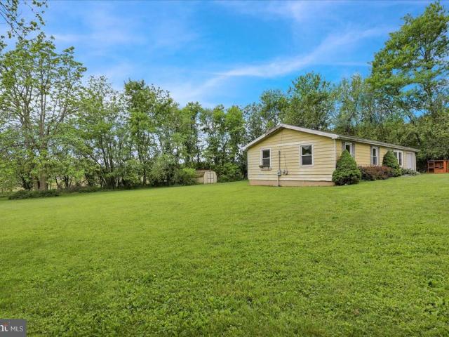 1068 Stouchsburg Road