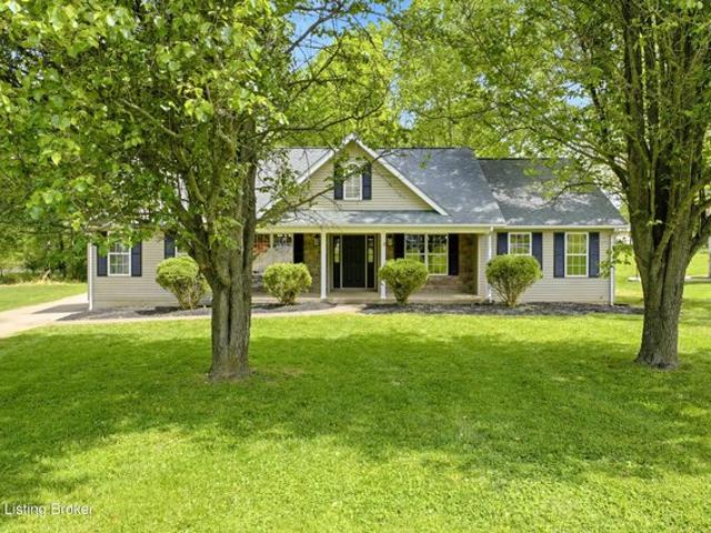 1068 Tina Ct, Radcliff, KY 40160