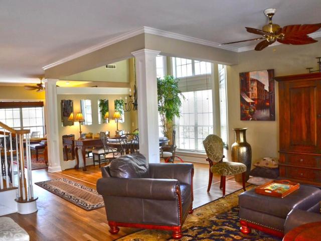 1069 Mathis Ferry Road