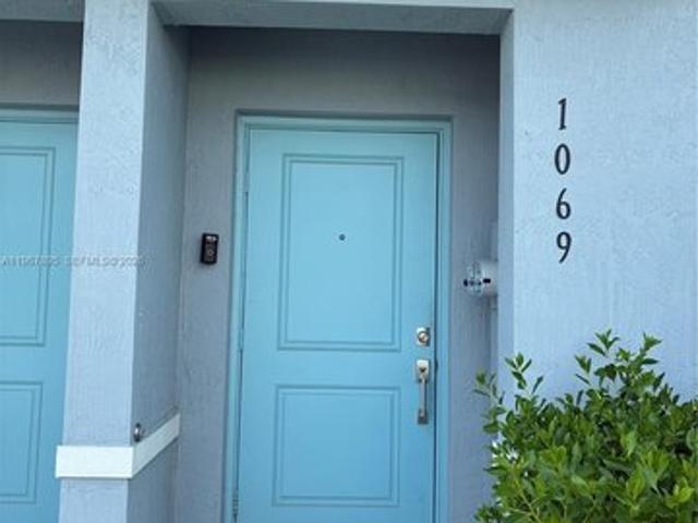 1069 NW 4th Ter, Florida City, FL 33034