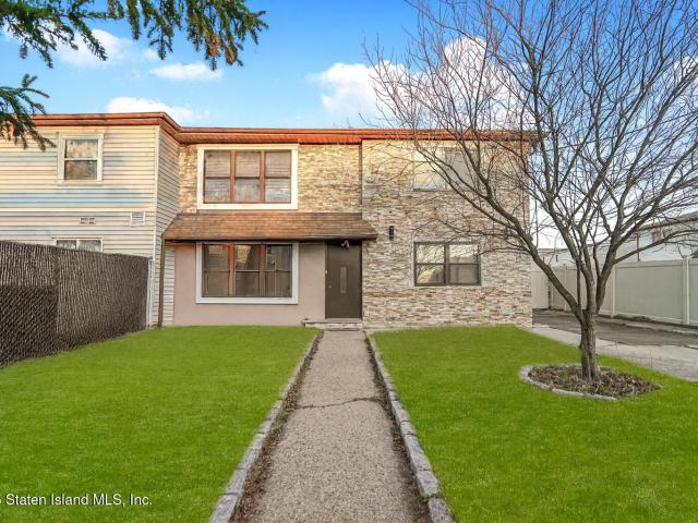 1069 Armstrong Avenue | Compass