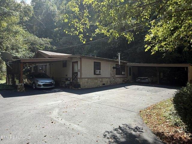 1069 Bryan View Rd, Sevierville, TN 37862