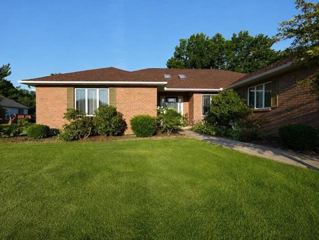 1069 Grasmere Cir, Mansfield, OH 44906