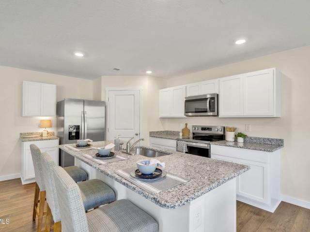 1069 Persimmon Hollow