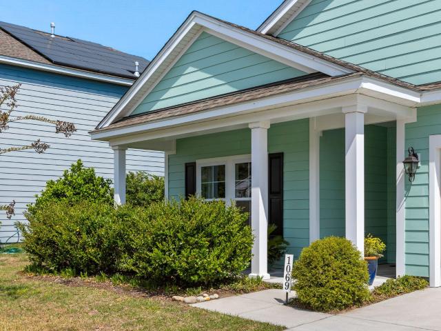 1069 Pigeon Pt, Johns Island, SC 29455 | MLS #26008 | Compass