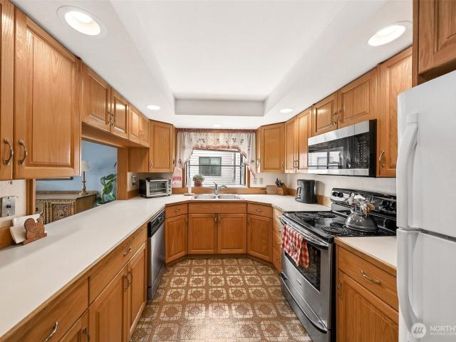 1069 Semanski Street # D1