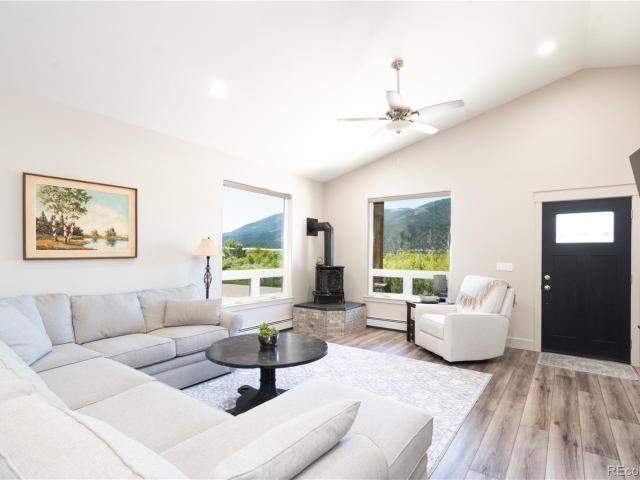 10600 County Road 128