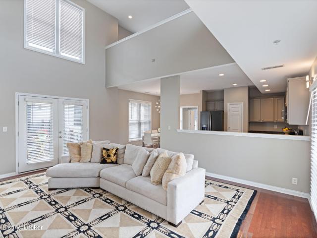 10600 Norton Commons Walk