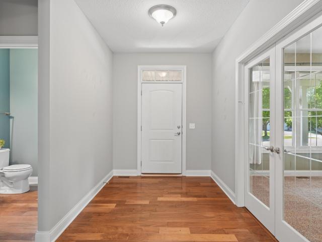 10601 Watersedge Lane