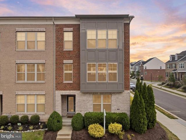 10601 Eastland Cir, Upper Marlboro, MD 20772