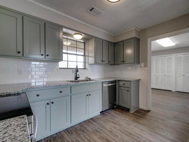 10601 Harper Rd