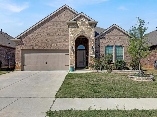 10601 Ponderosa Trl, Aubrey, TX 76227