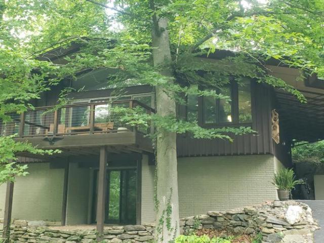10602 Old Barn Road