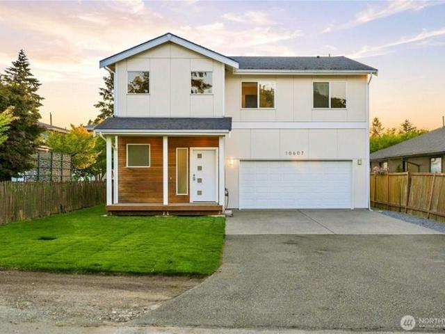 10607 2nd Pl SW, Seattle, WA 98146