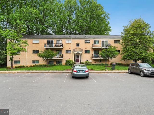 10607 Montrose Ave, Unit M3, Bethesda, MD 20814 | MLS #MDMC2222