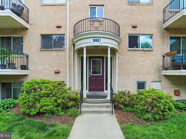 10607 Montrose Avenue # M 3