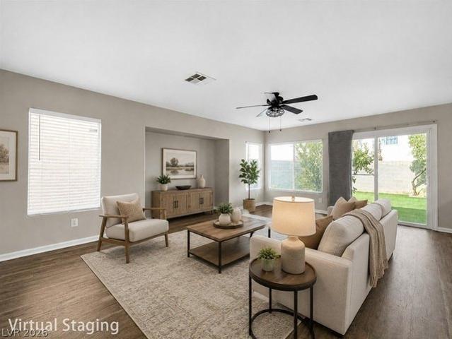 10607 Salmon Leap St, Las Vegas, NV 89183