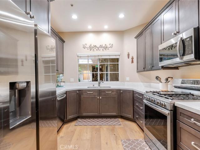 10604 Valley Spring Ln, Unit 105, Toluca Lake, CA 91602 | MLS #GD26029